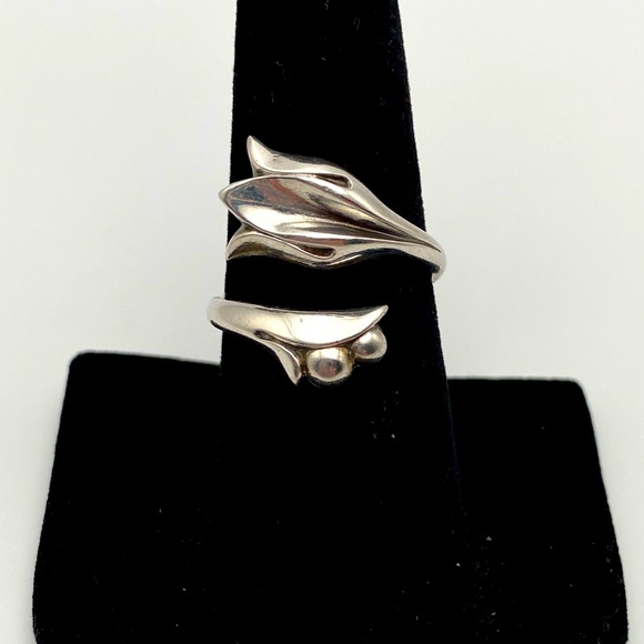 Stampd | Jewelry | Vintage Avon Sterling Silver Tulip Wrap Ring | Poshmark